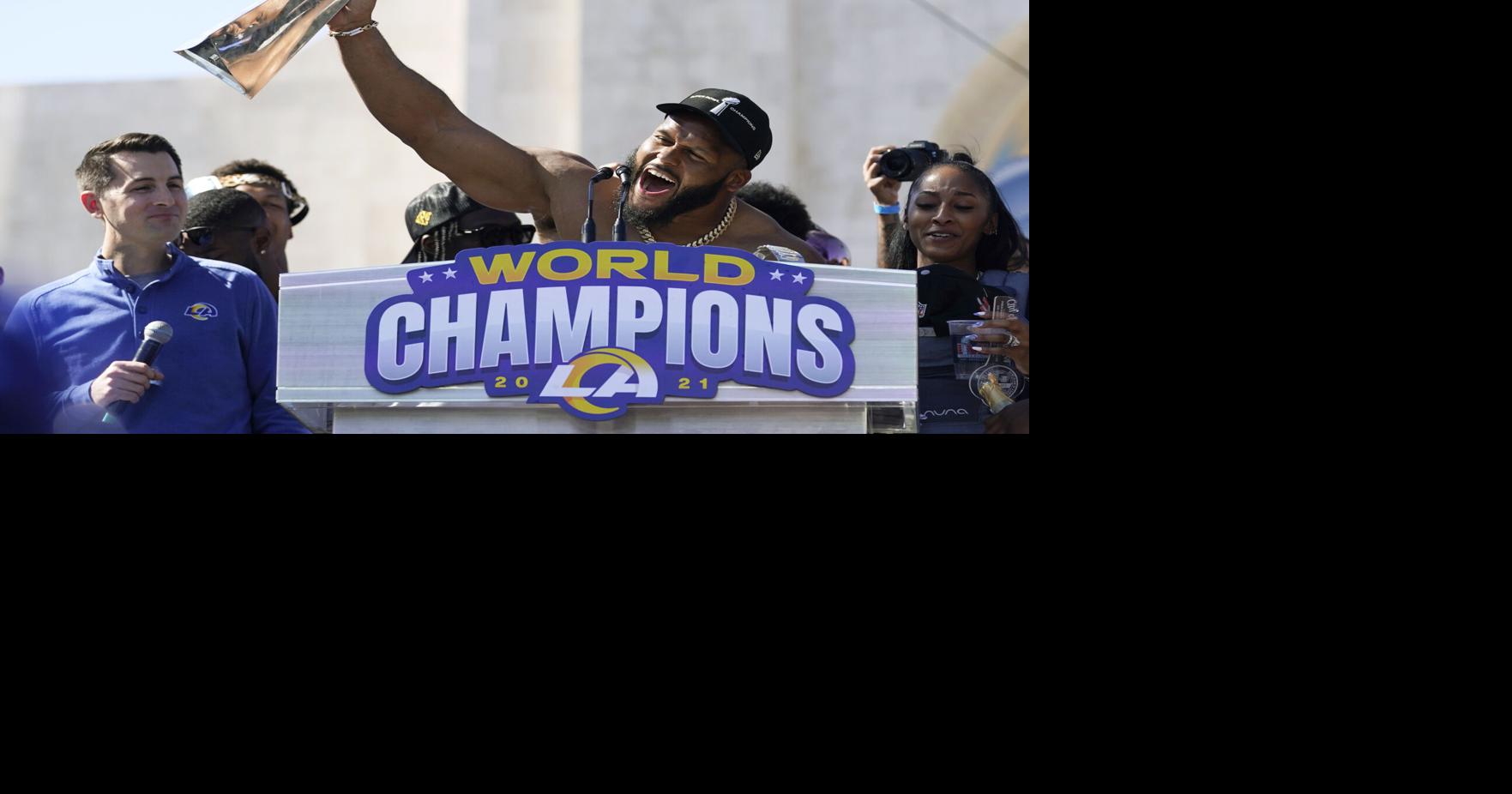 Former Pitt DT Donald, a 3-time defensive player of year, retires after ...