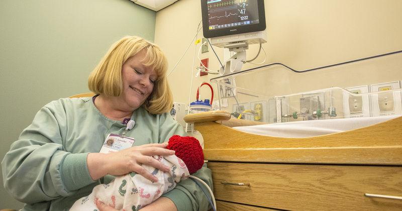 'This is becoming an epidemic': There's a baby boom of drug-addicted ...