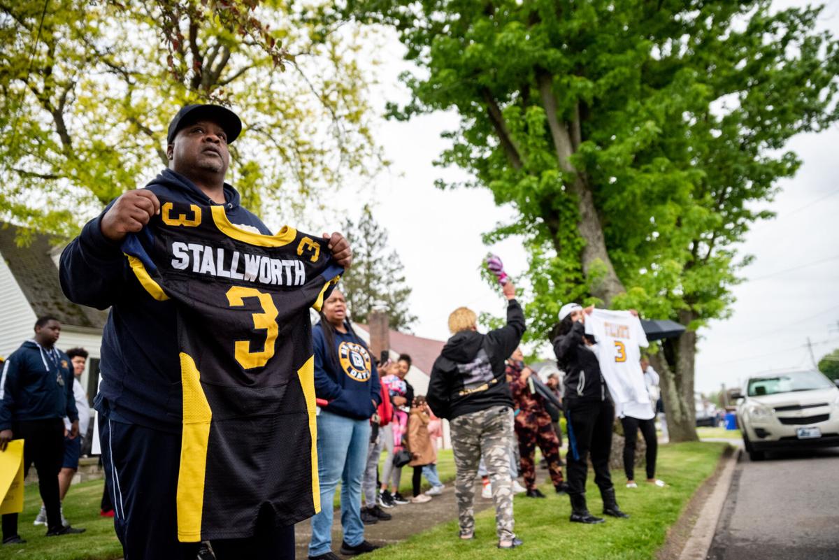 Farrell high school parents protest in support of star football player ...