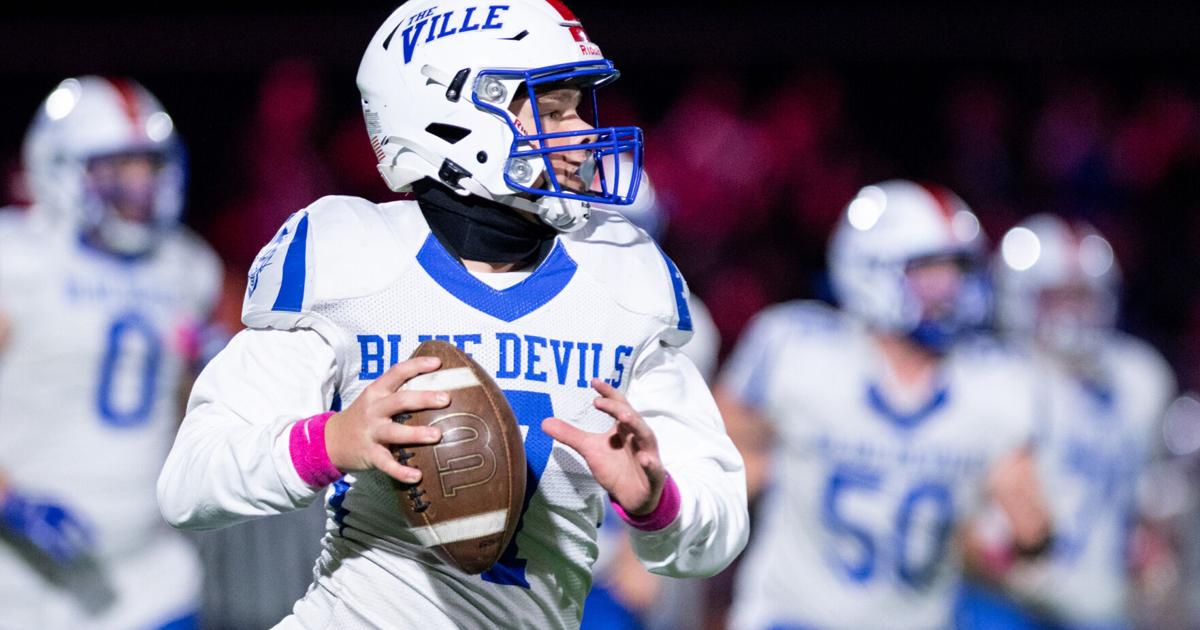 Sharpsville rallies to stun Mercyhurst Prep, 35-31, in D-10 Class 2A ... Sharpsville rallies to stun Mercyhurst Prep, 35-31, in D-10 Class 2A ...