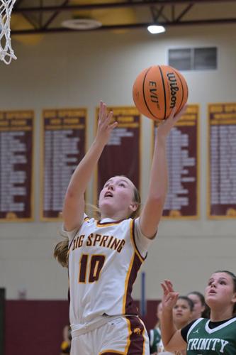 Bulldog Girl's Basketball Starts 2026 With 2 Wins, 1 Loss | Valley ...