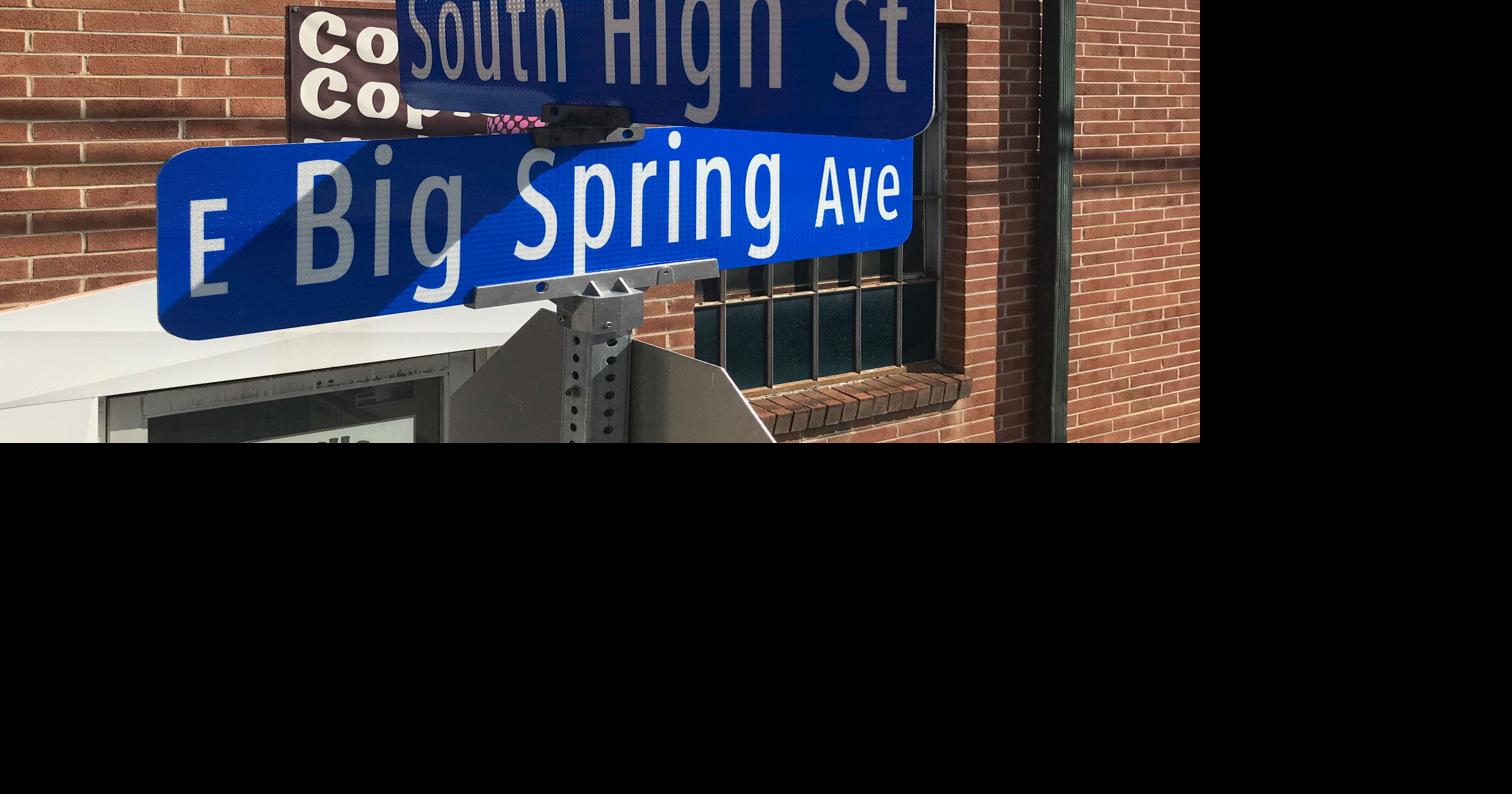 Council approves purchase of new reflective street signs | Vts News ...