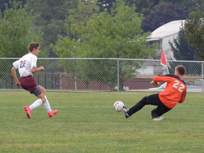 Greyhound soccer experiencing goal shortage | Local Sports | shipnc.com