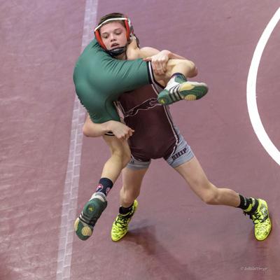 Hounds help district duals bid with 4-1 day at Gettysburg Duals | Local ...