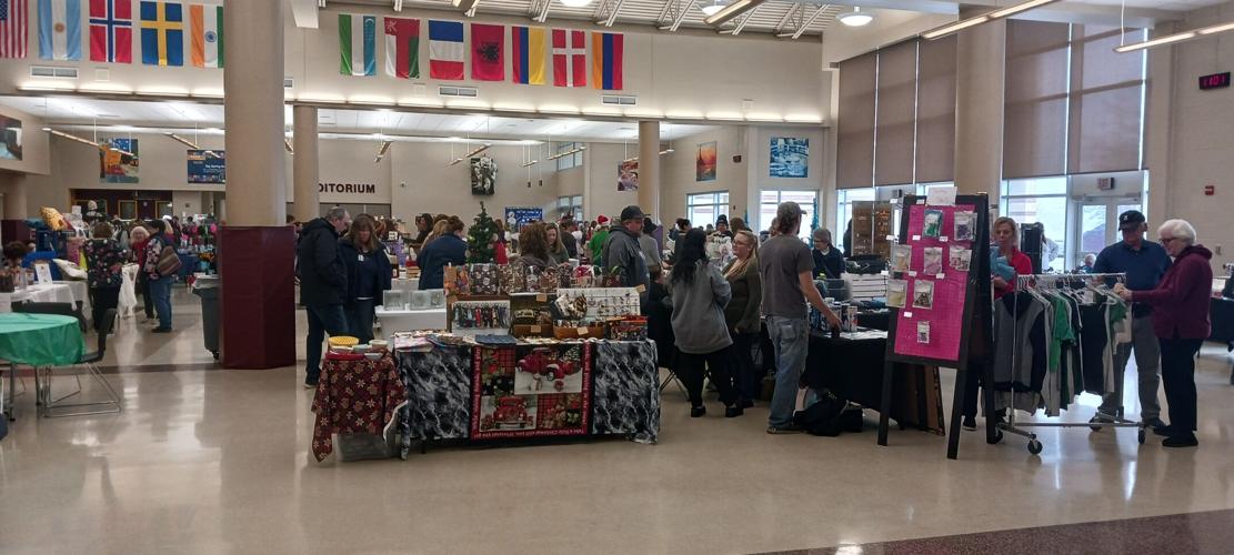 2024 Postgraduate Committee hosts “Christmas Bonanza Craft Show ...