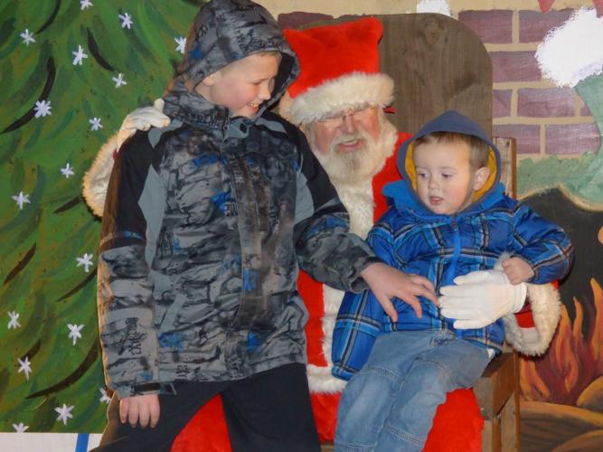 Get ready for the annual Newville Christmas Parade! | Vts News | shipnc.com