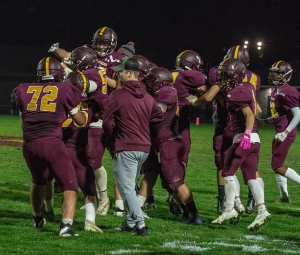 Friday Night Lights: Bulldogs take down the Bubblers | Vts Sports ...