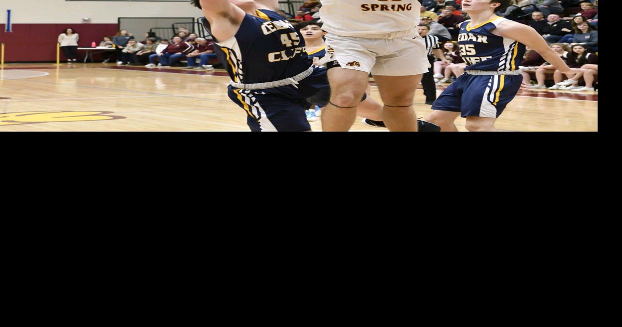 Big Spring basketball falls to Cedar Cliff in front of a raucous crowd ...