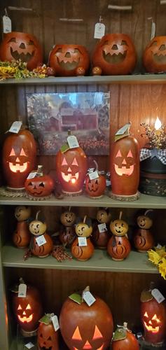 Meadowbrooke Gourds, a gourd for every season | Vts News | shipnc.com