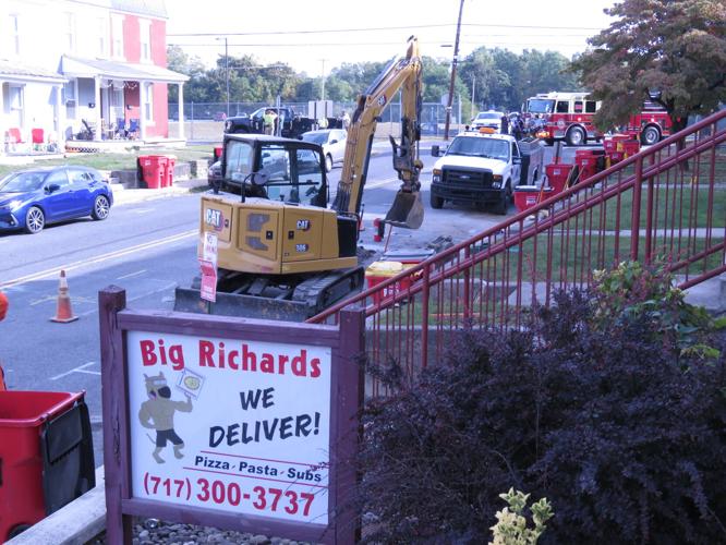 Damaged gas pipe leads to early morning evacuations on Richard Avenue ...
