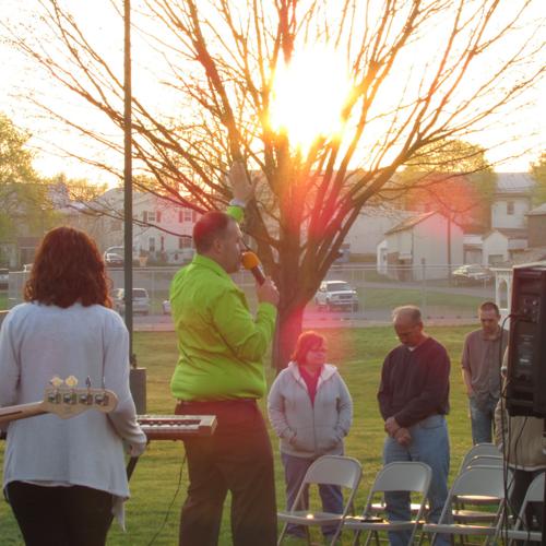 He is Risen! Sunrise service celebrates Easter | Vts News | shipnc.com