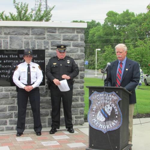 Late Newville police chief Elmer Hollenbaugh honored at ceremony | Vts ...