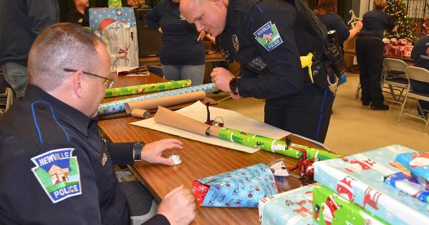 Newville police, EMS to deliver Christmas cheer | Vts News | shipnc.com