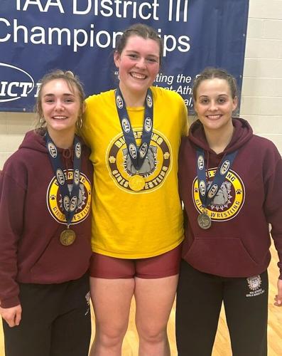 Bulldog Wrestling Finishes Regionals With 5 State Qualifiers | Valley ...