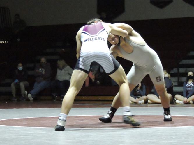 Frontino returns to the mat as ‘Hounds top Mechanicsburg | Local Sports ...