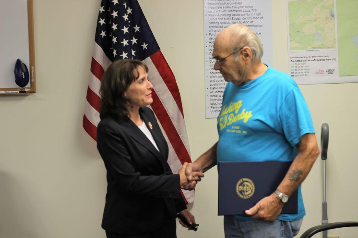 Dignitaries honor Veteran Pete Mitten for his service | Free ...