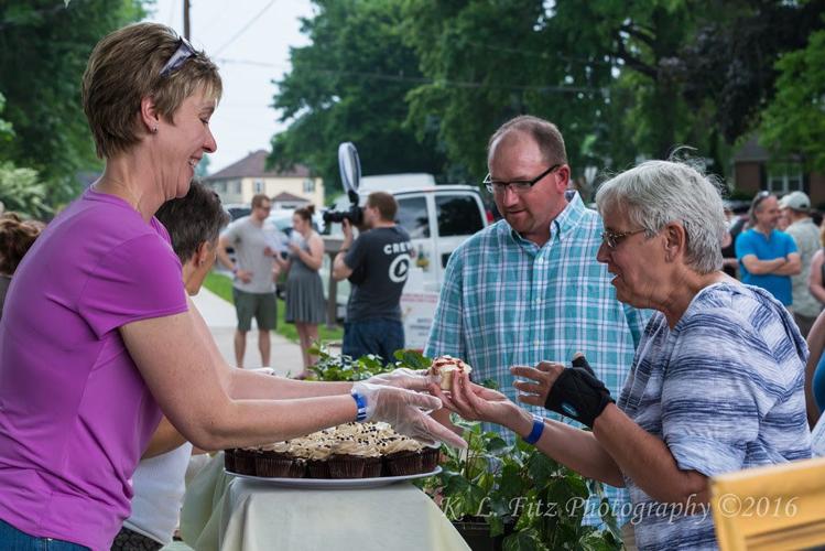 Chefs Walk serves new menus, music | Community News | shipnc.com