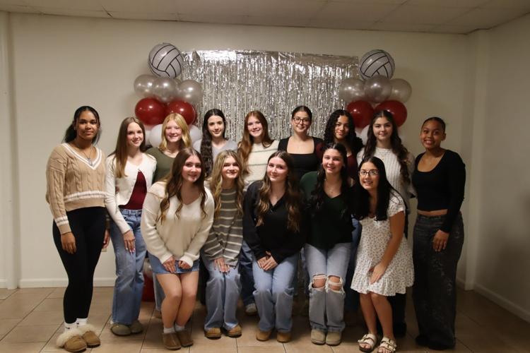 Lady Hounds Volleyball Team brings 2025 season to a close with annual ...
