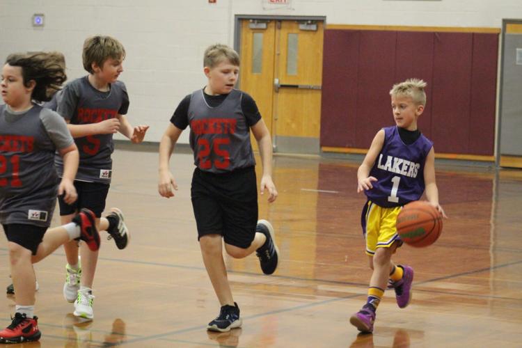 SAYA Basketball Action | Sports | shipnc.com