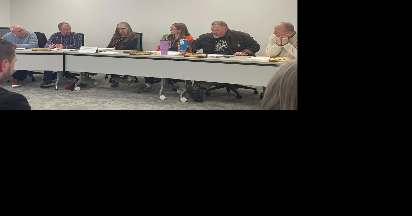 LASD board approves roof repair | News | shorelinemedia.net