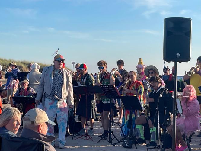Bonfire at Stearns Beach | News | shorelinemedia.net