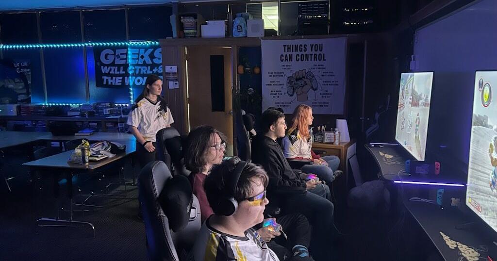 MCCHS eSports team receives PC Streaming Grant | News | shorelinemedia.net