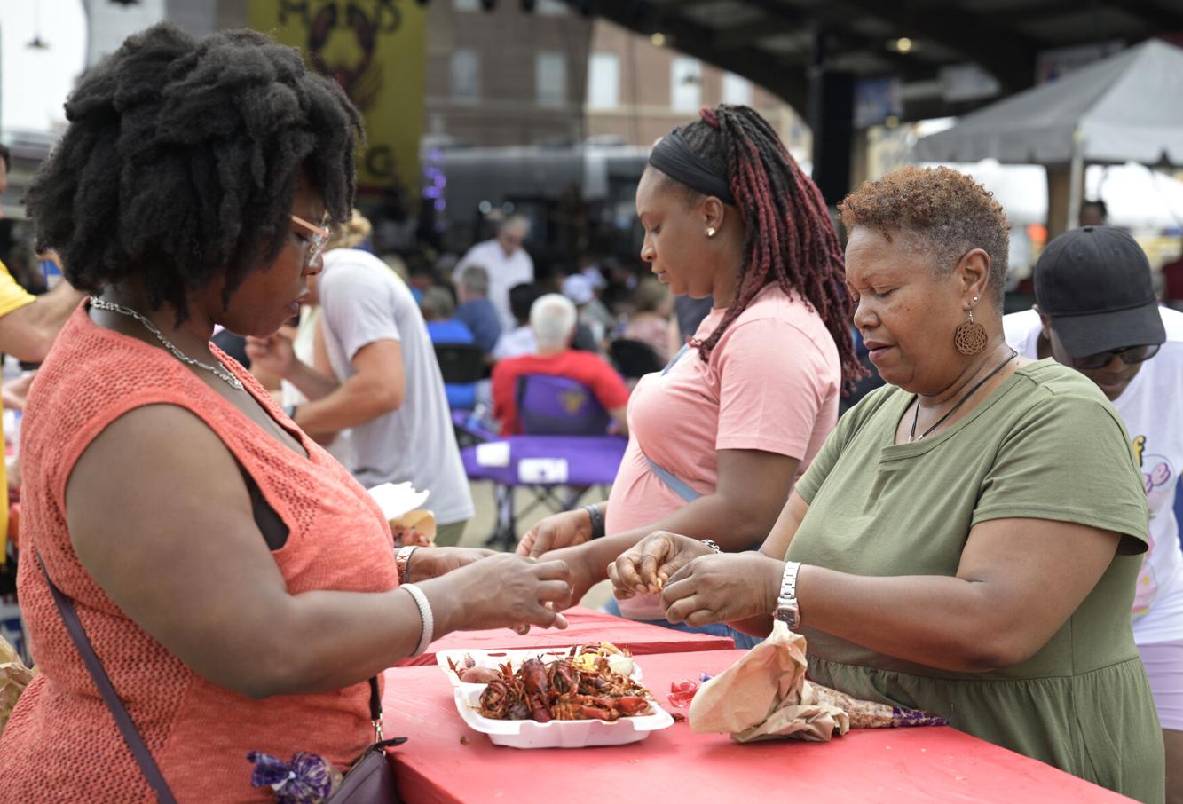 Photos and Video: Mudbug Madness Festival held in Shreveport | Food ...