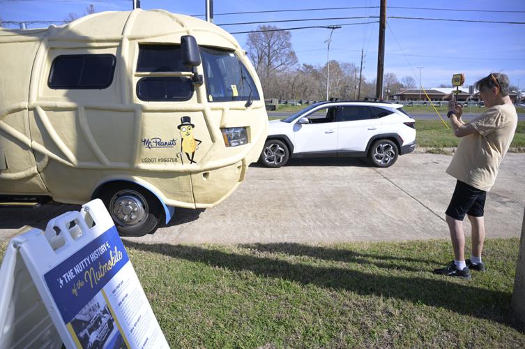 Planters NUTmobile to make a short stop in Shreveport | Food ...