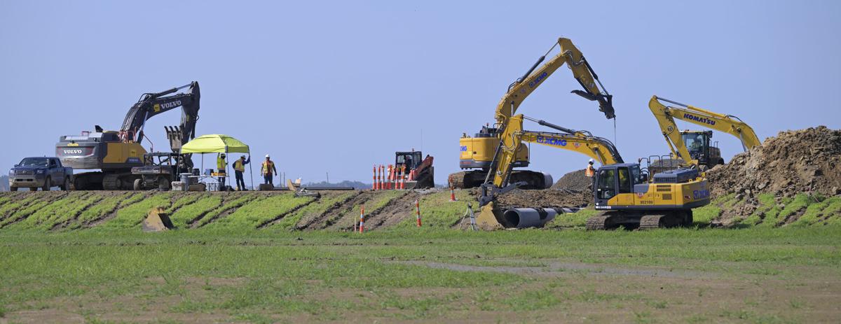 Entergy breaks ground on two Meta power plants | Business ...