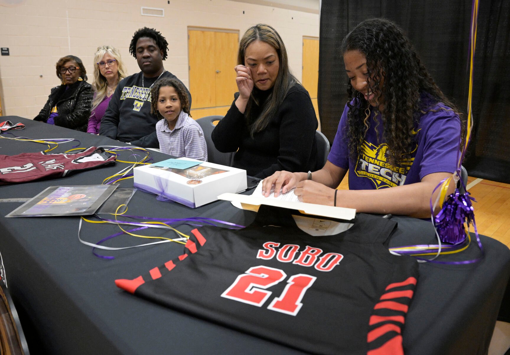 Parkway superstar Chloe Larry signs with Tennessee Tech | High Schools ...
