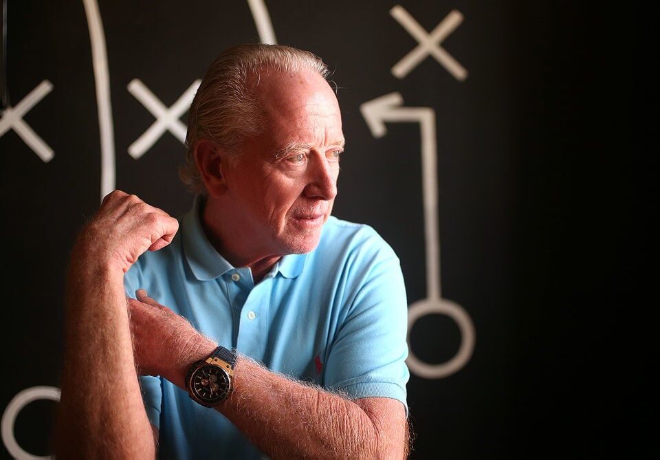 Archie Manning quotes Bum Phillips in speech to Ole Miss team before ...
