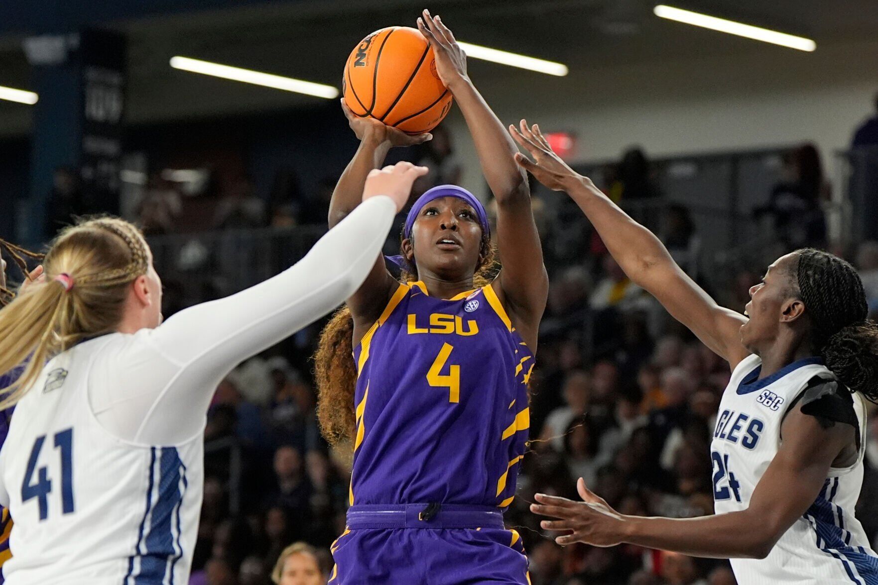 Flau’jae Johnson bounces back, leads LSU to win over Georgia | LSU ...
