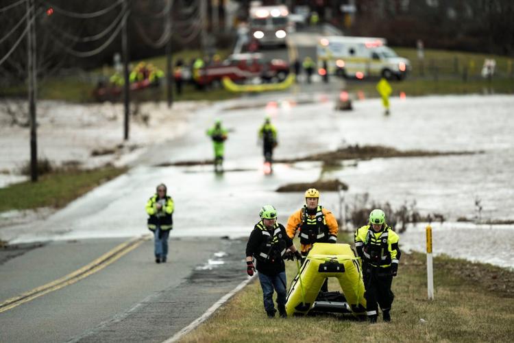 Storm bringing floods and wind batters Northeastern US | News ...