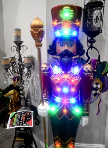 This Shreveport house has Santa appeal: 25 trees and more | Food ...