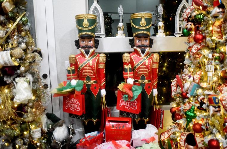 This Shreveport house has Santa appeal: 25 trees and more | Food ...