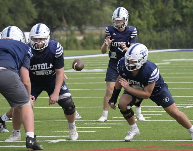 A year after his transfer, Loyola quarterback ready to play | High ...