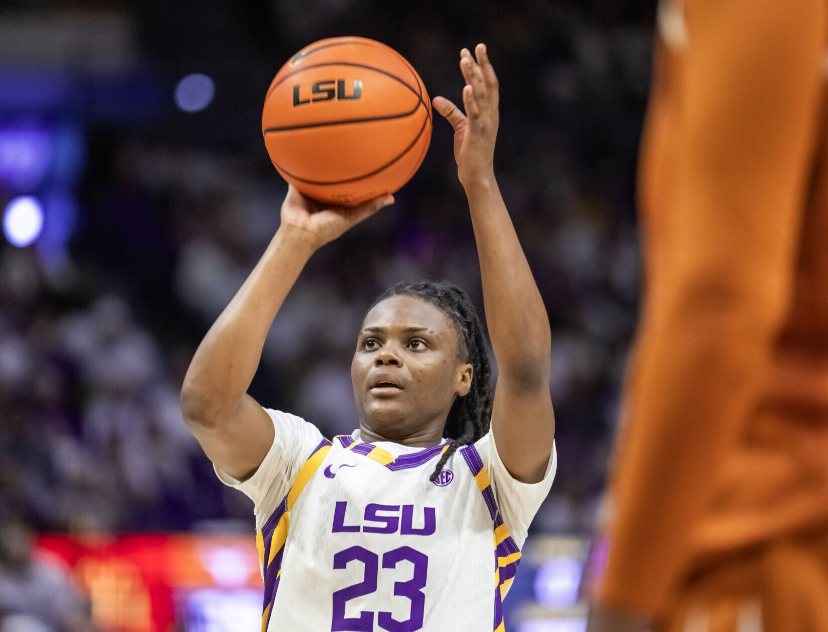 MiLaysia Fulwiley settles into role at LSU during win streak | LSU ...