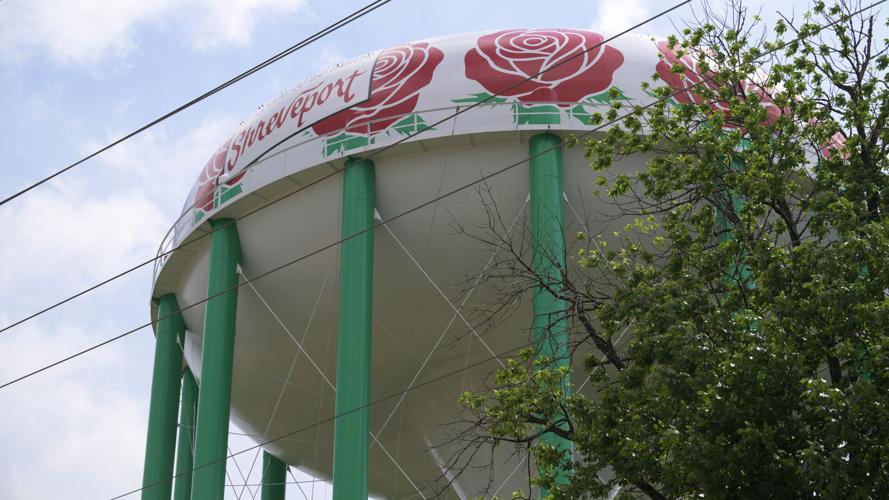 West Shreveport's skyline rosier with water tower paint job | News ...