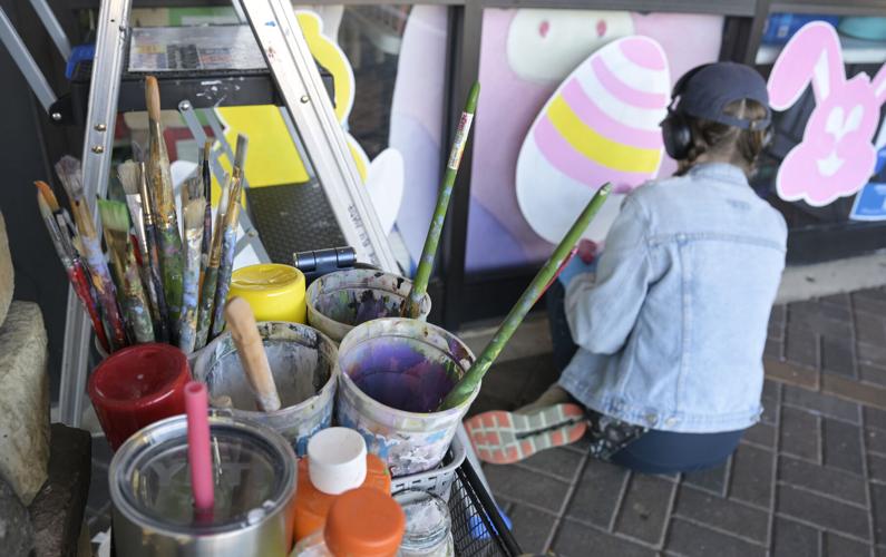 Shreveport artist spreads joy with large-scale painting | Food ...
