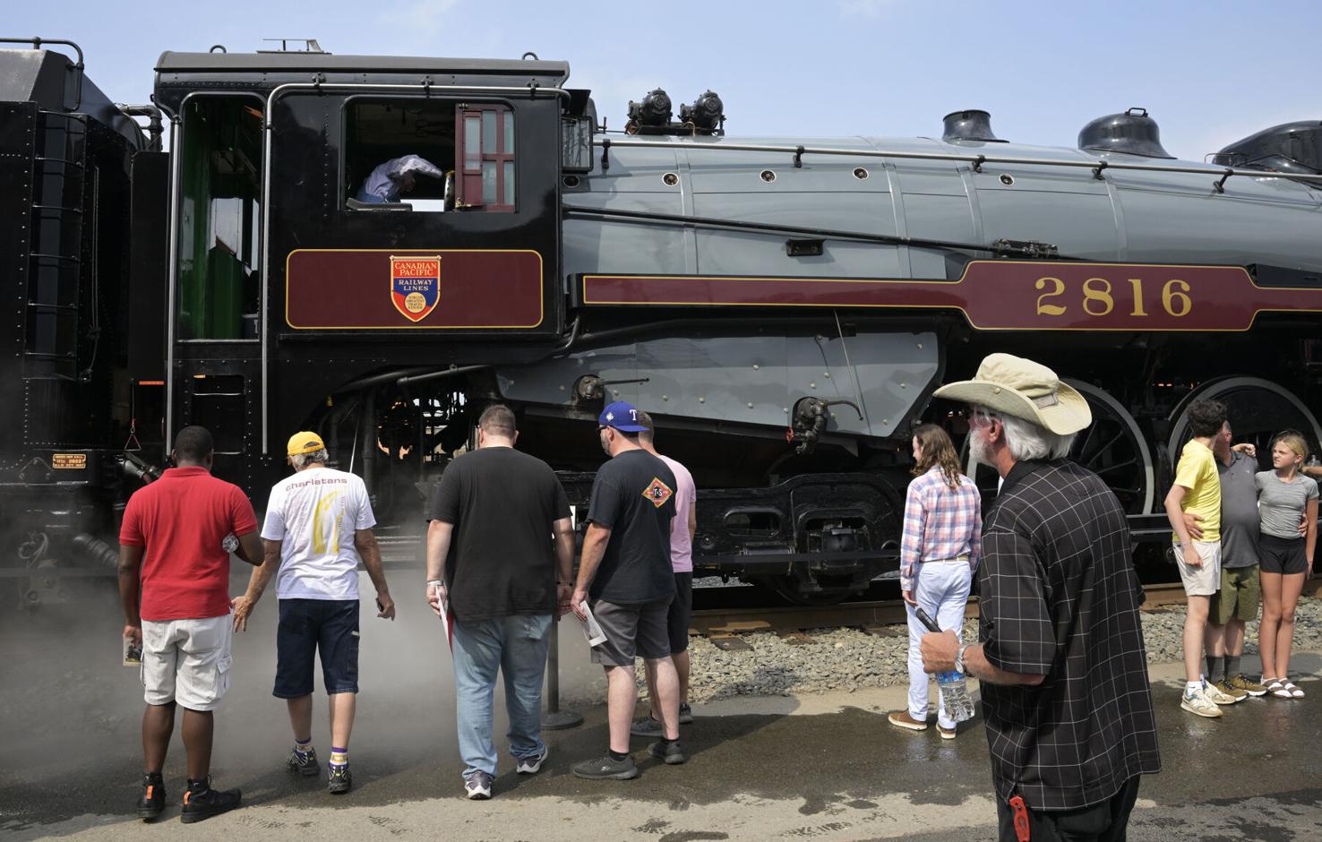 Photos: Steam locomotive Empress 2816 makes stop in La. | Photos ...