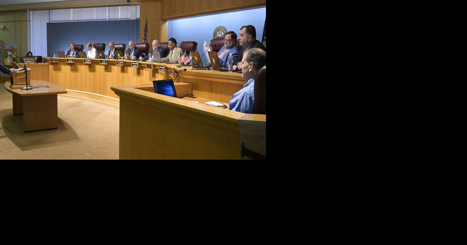 Bossier City council to try to change decorum rules again | News ...