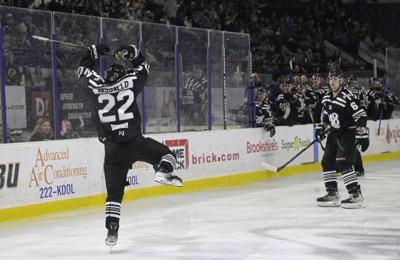 Mudbugs take Game 3 at El Paso, one win from spot in South Final ...