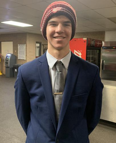 Kindopp adjusting well to college life, hockey | Local Sports ...