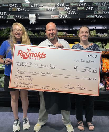 Reynolds donates to Boys & Girls Club | Local News Stories ...
