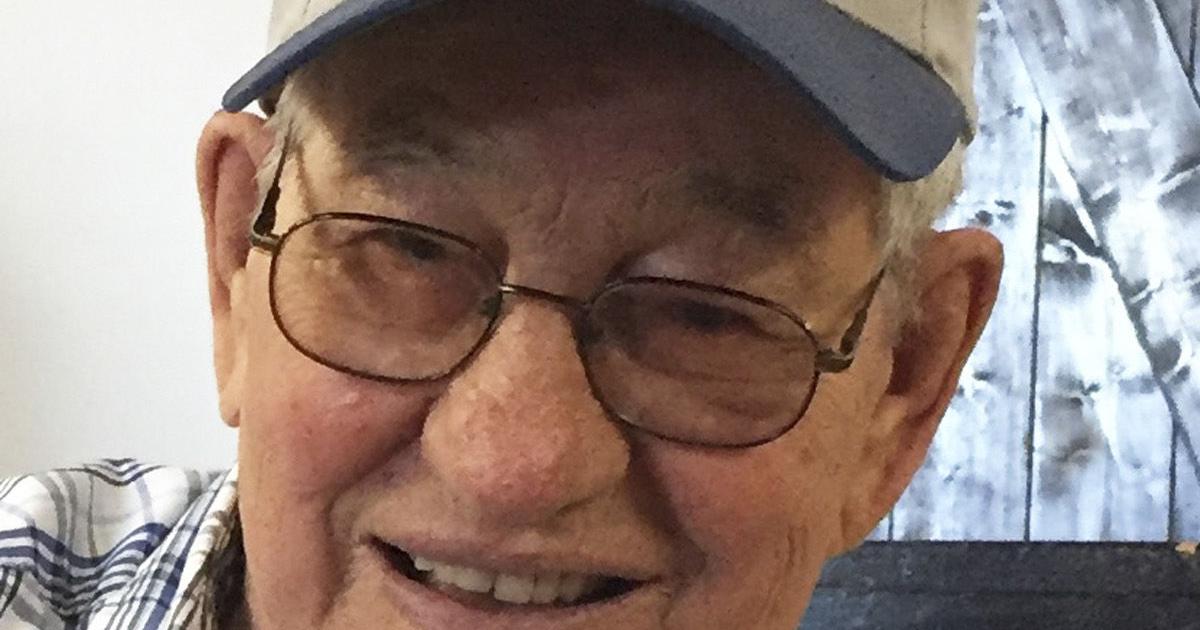 Richard Buxbaum 1931 - 2017 | Archives | sidneyherald.com
