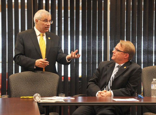 Barrie MPP's roundtable talk takes aim at Liberal statement