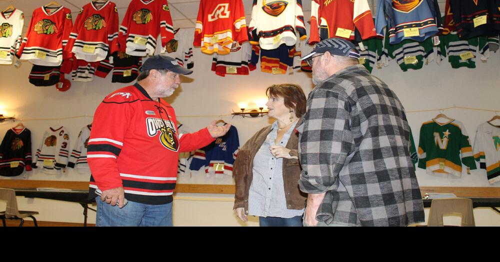 Jersey museum a hit with Meaford hockey fans