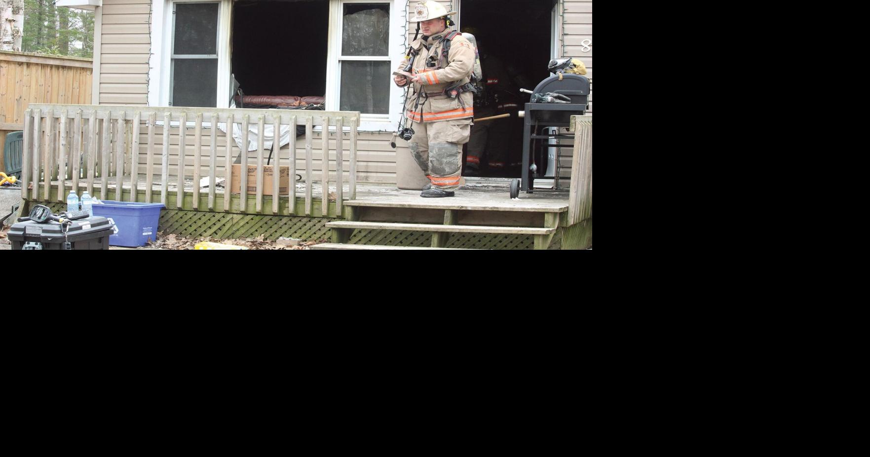 Fire sends Wasaga Beach man to hospital with smoke inhalation