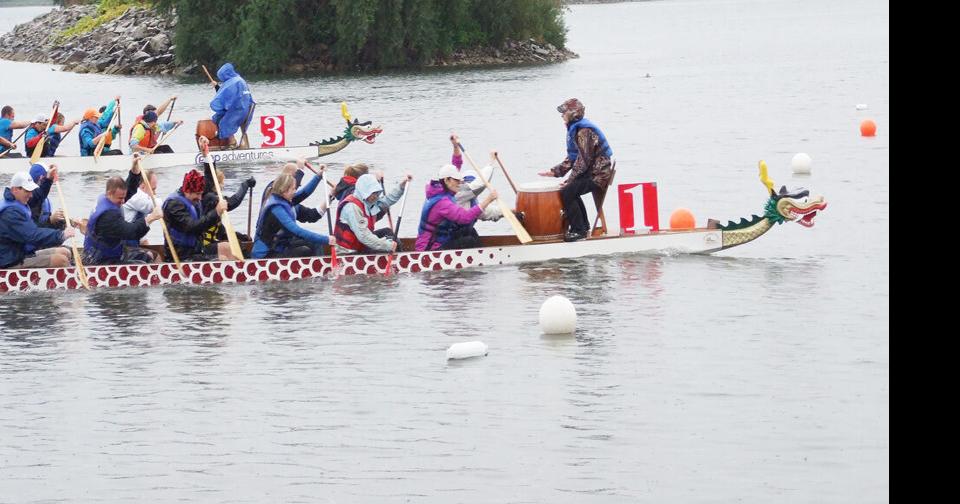 Dragon boats race to the finish