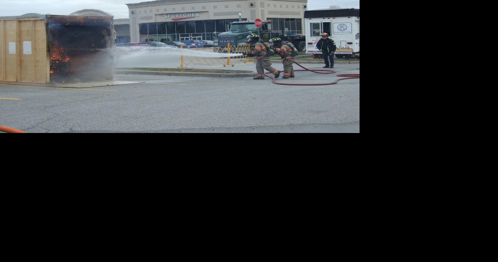 Orillia launches fire prevention week with tree lighting